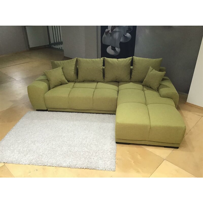 Modell Show von Gutmann Factory - SofaWorld